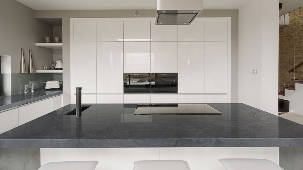 Sensa Platino Quartzite