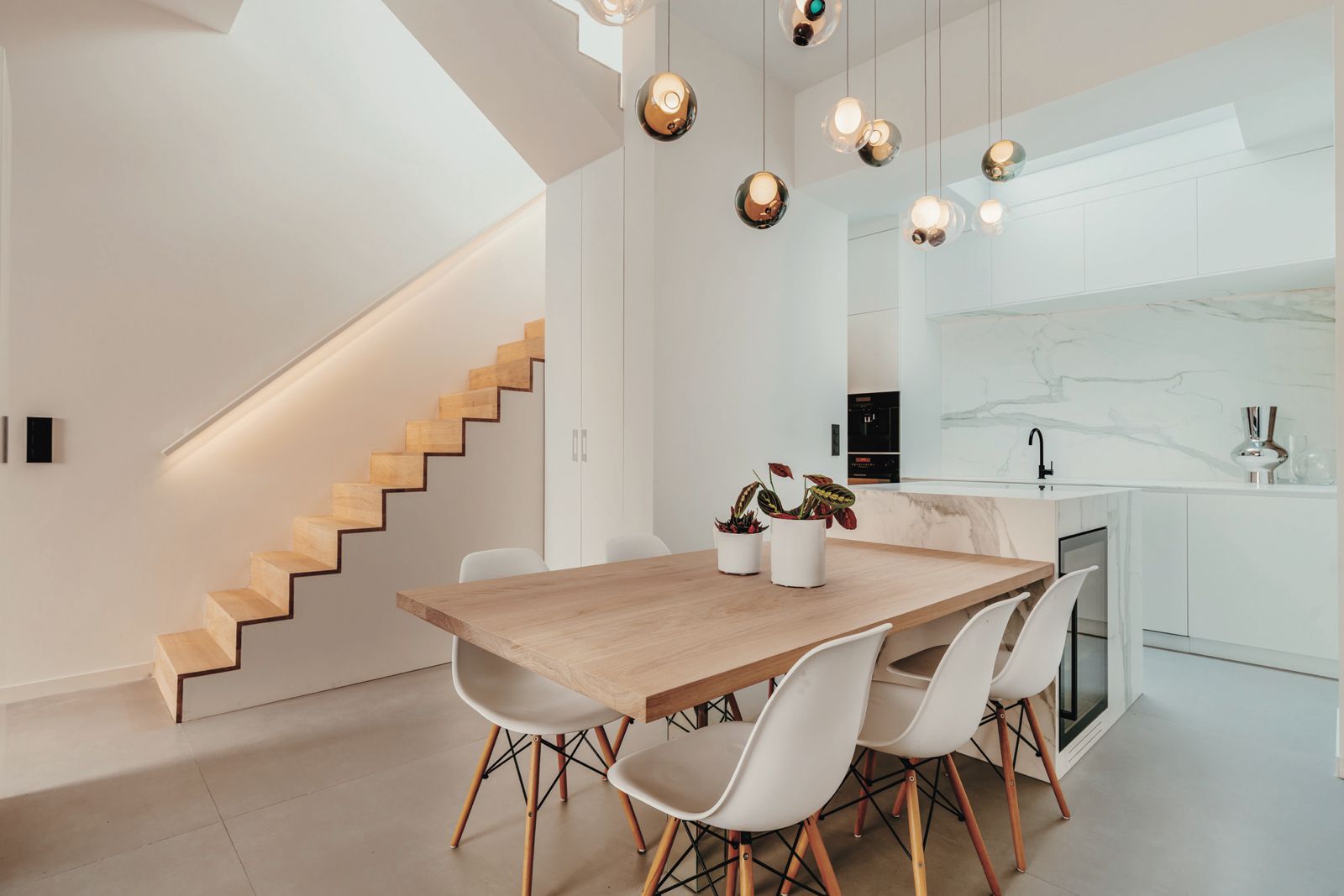 Stone Cladding Benefits: Enhance Your Home